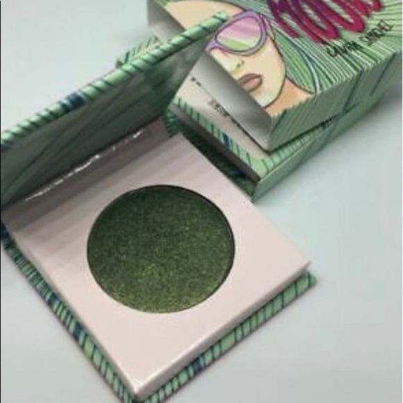 Laura Sanchez | Makeup | Laura Sanchez Moods Eyeshadow Martini Olive ...